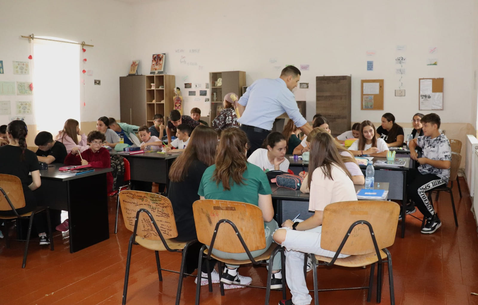 Educația poate fi plăcută și distractivă! 52 de elevi din Foeni au ...