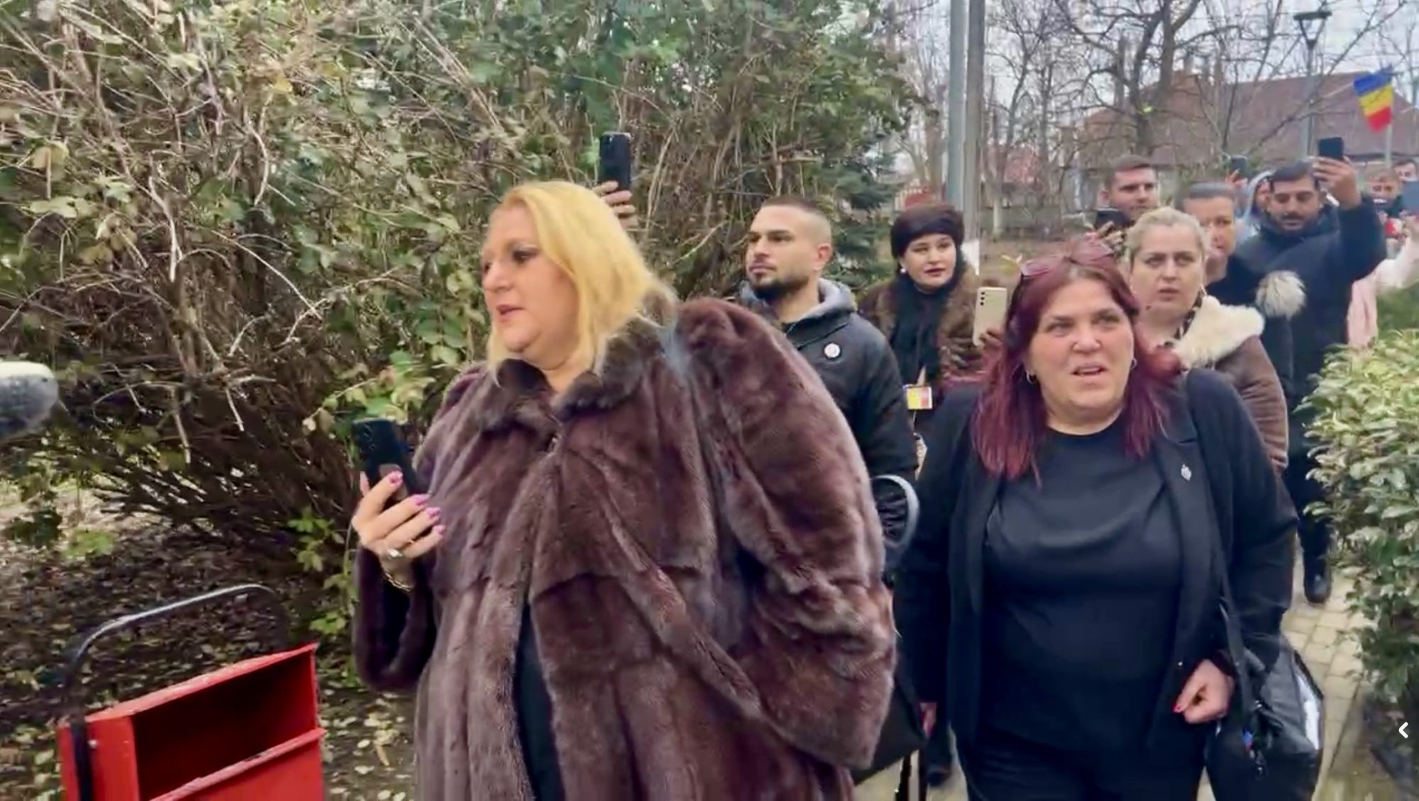 Ședință de urgență în Sânmihaiu Român, după revolta locuitorilor. Diana ...